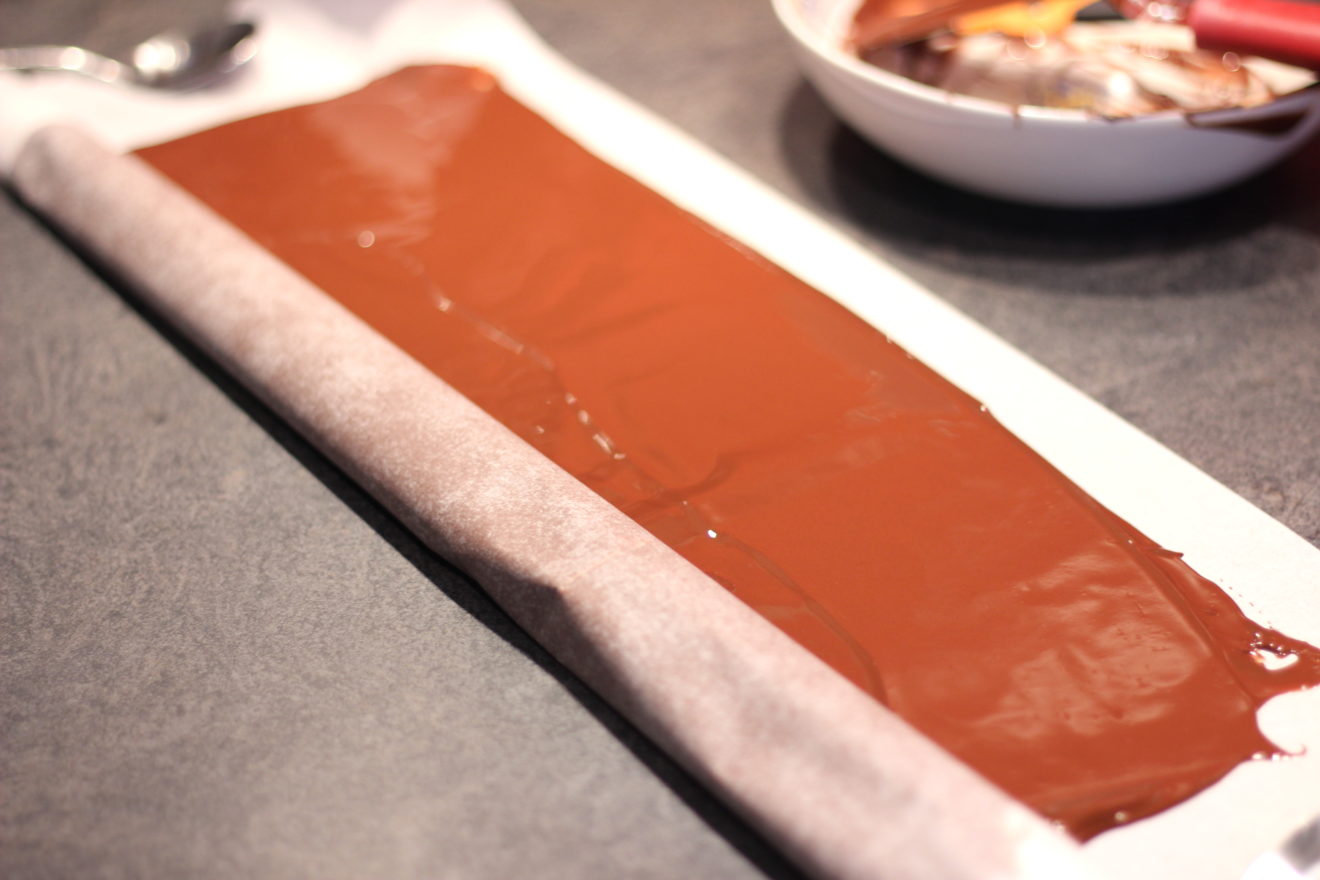 Bûche aux fruits rouges et chocolat – Eva Cuisine